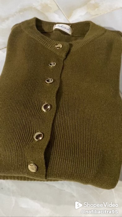 One set rajut 🤎 | Shopee Video Indonesia