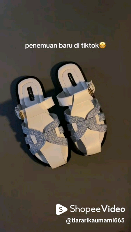 sendalnya baguss bgt 🥰 | Shopee Video Indonesia