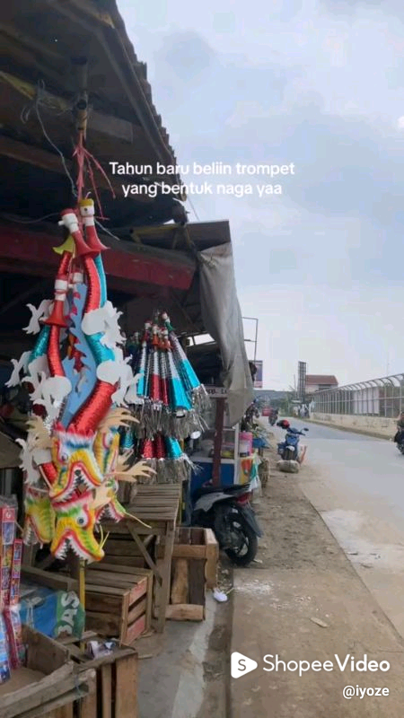 Terompet NAGA Persiapan Tahun Baru | Shopee Video Indonesia